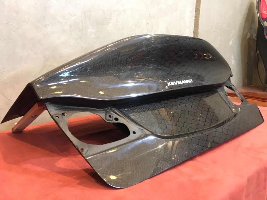 Honeycomb Carbon fiber trunk with moulded duckbill for 8th gen Civic ...