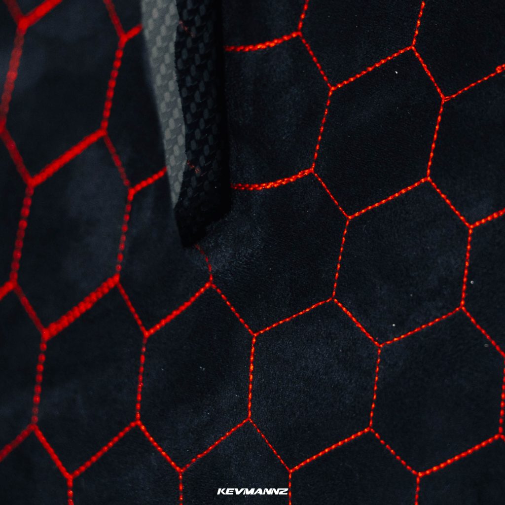 Carbon Fiber Seat V5 with Black Alcantara Padding – red honeycomb ...