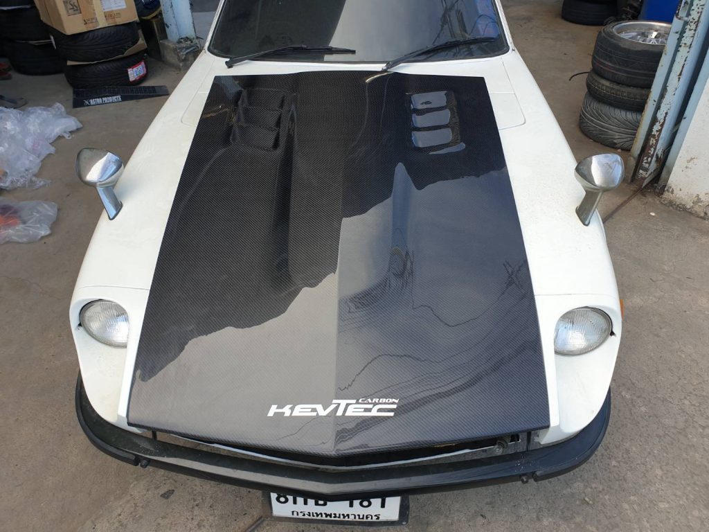 CF Hood – Vented style for Datsun Fairlady (S30) 240z 260z 280z – Kevmannz